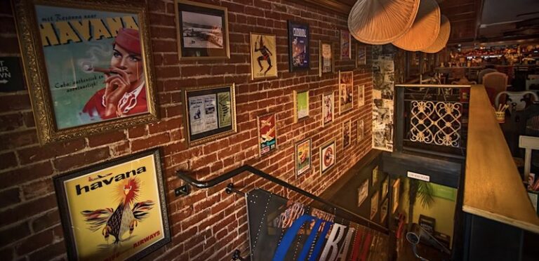 6 BEST THINGS TO DO IN THE GASLAMP QUARTER